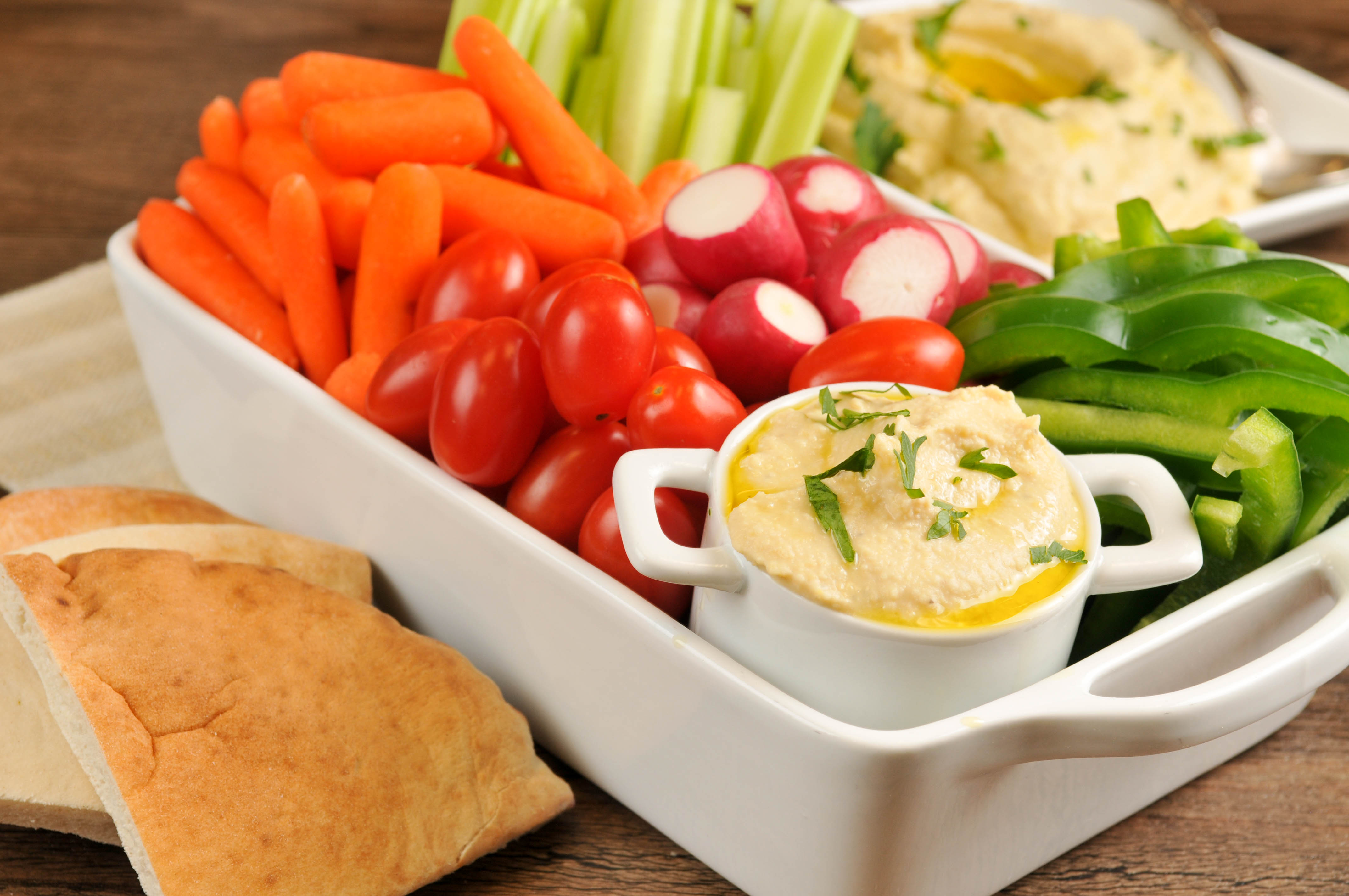 Classic Garlic Hummus Appetizer: Serves 3-4 People Recipe - Home Chef