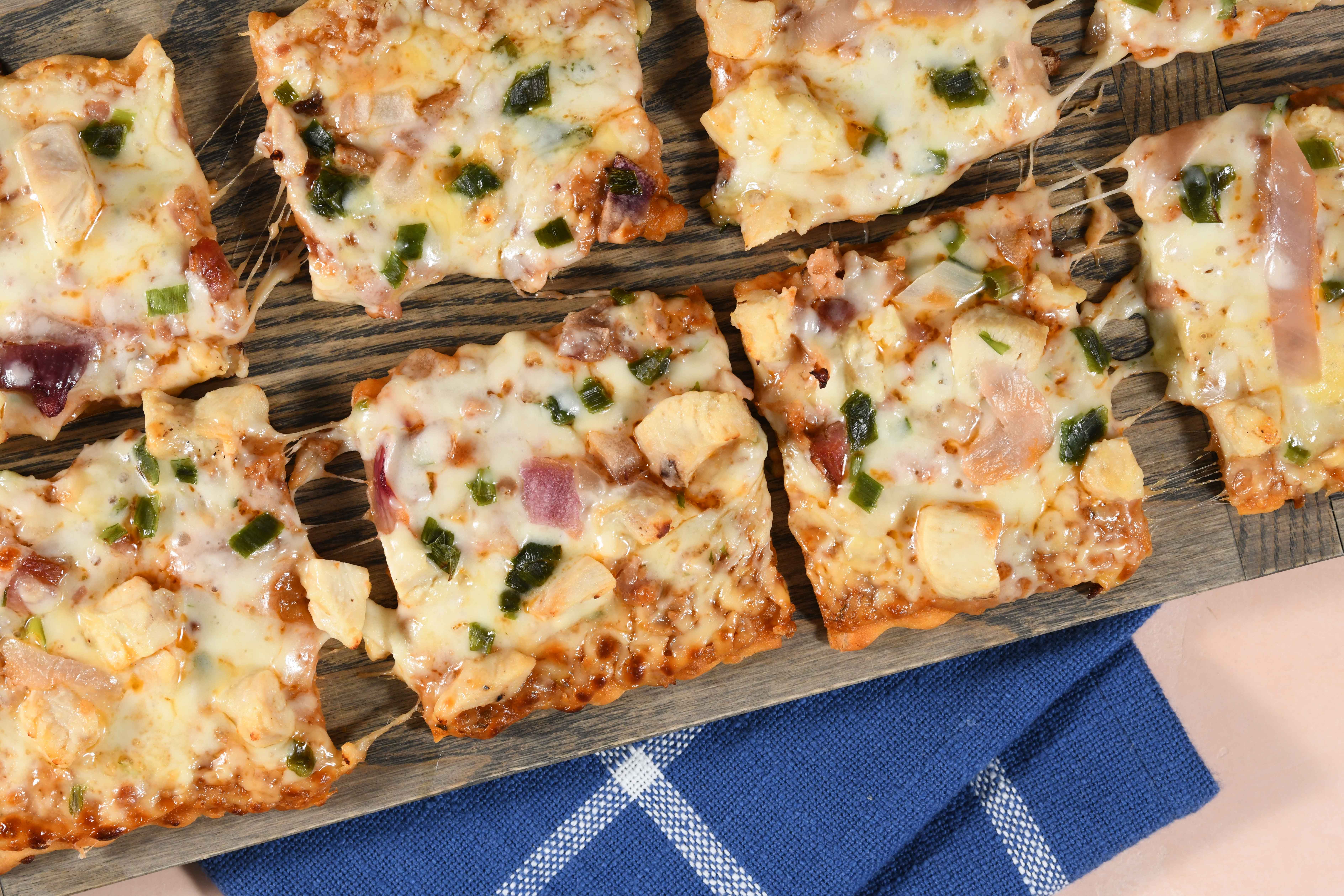 Chicken Bacon Ranch Flatbread Recipe - Home Chef