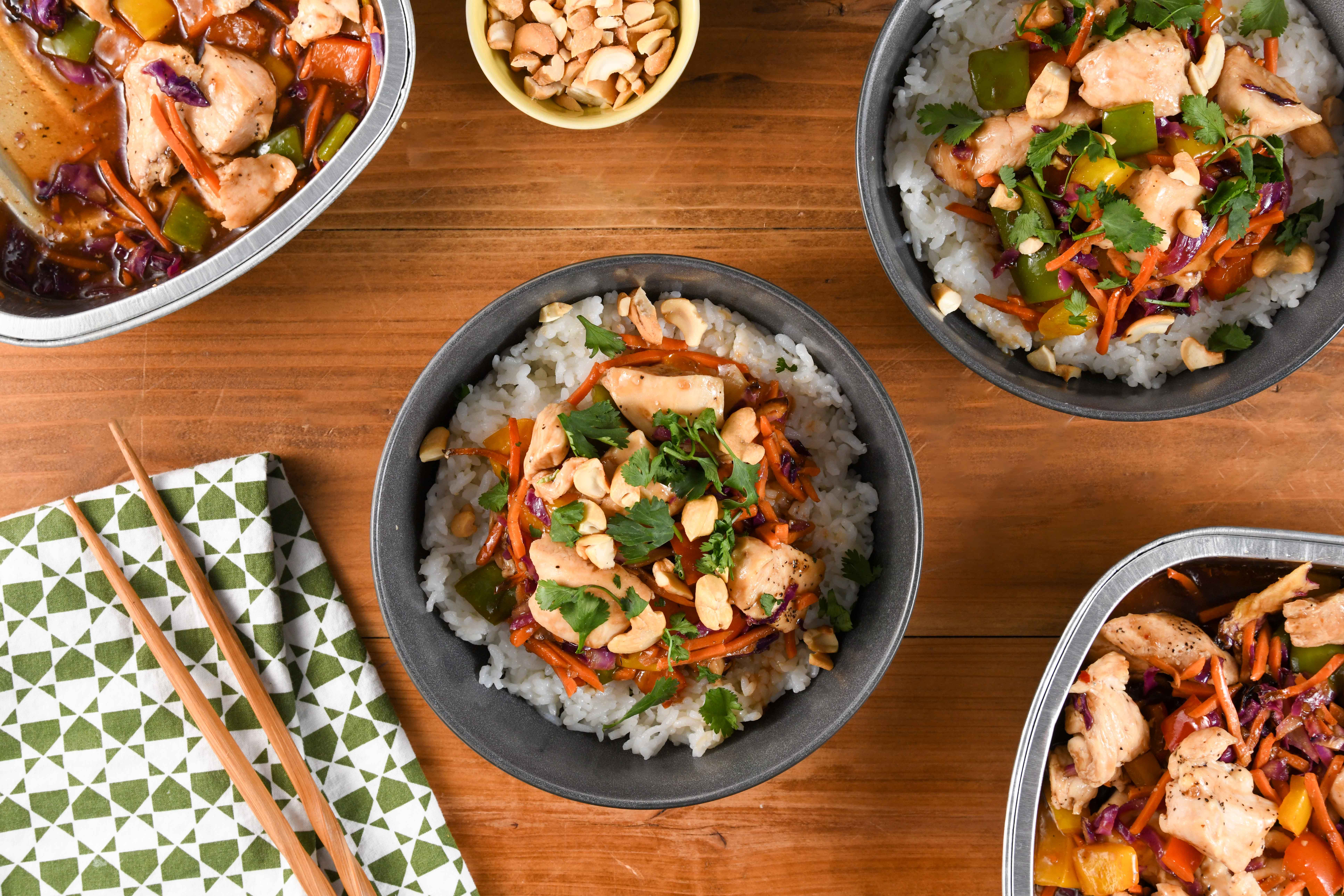 Thai-Style Cashew Chicken Recipe - Home Chef