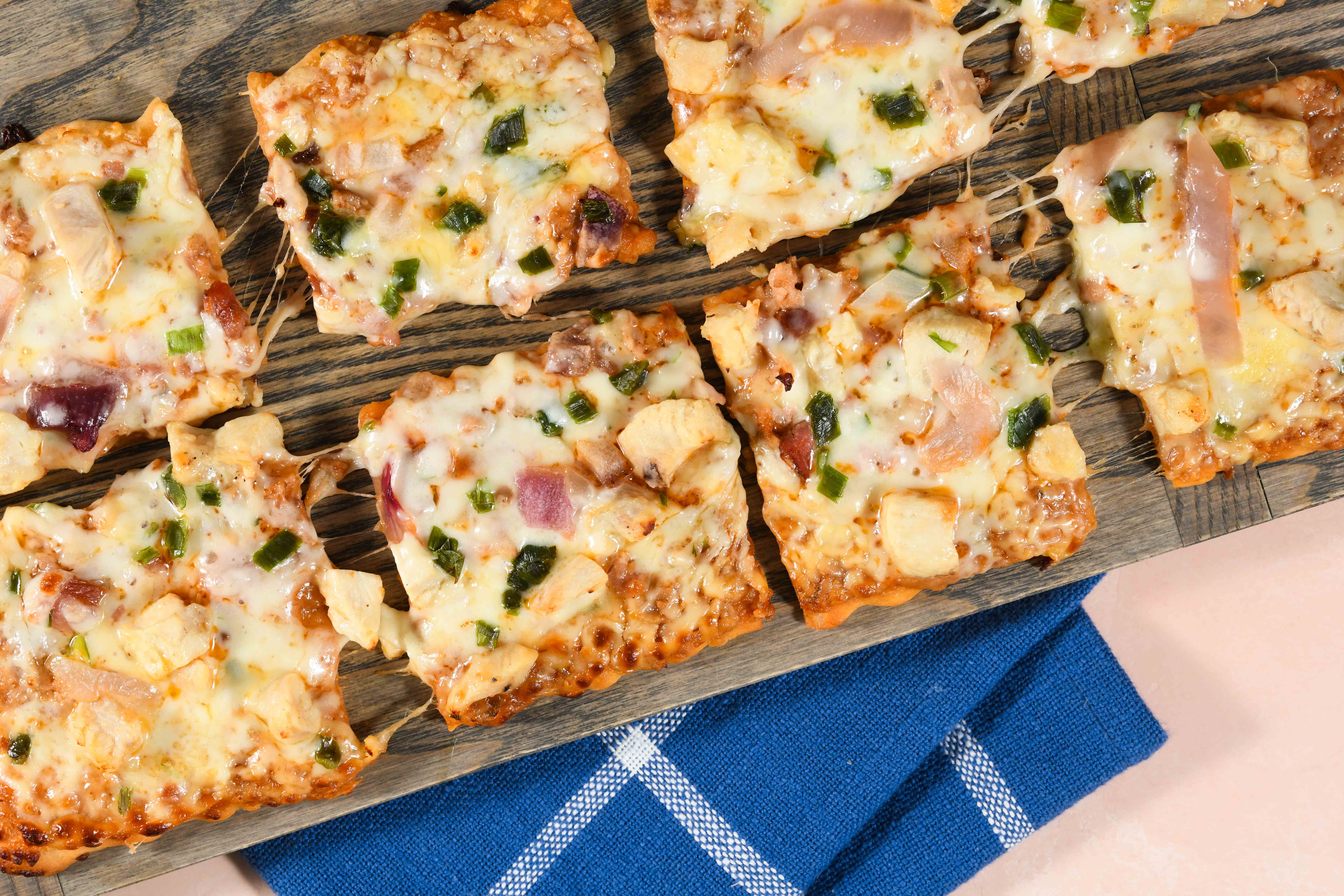 Chicken Bacon Ranch Flatbread Recipe - Home Chef