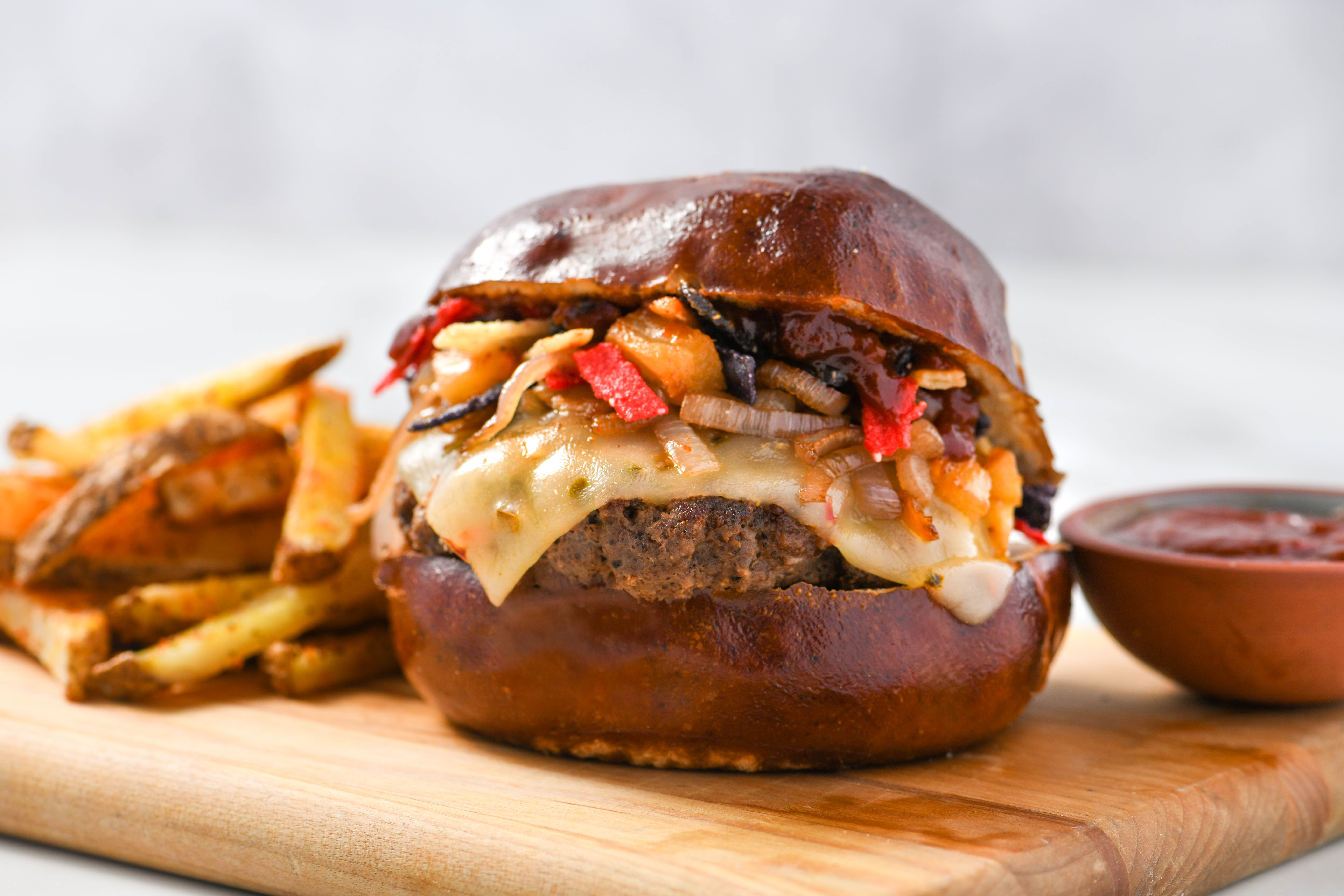 “The Pastor” Beef Cheeseburger Recipe - Home Chef
