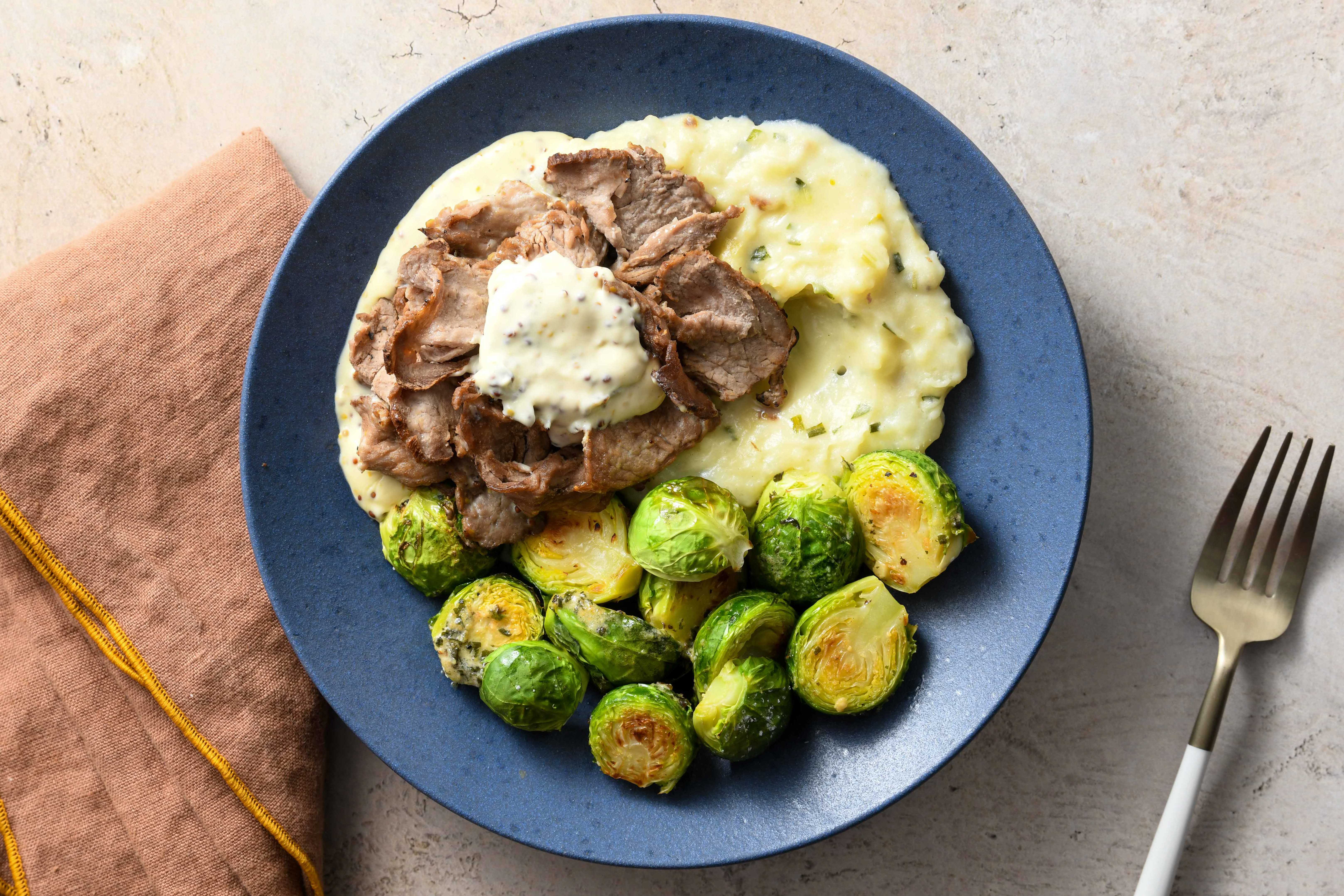 Garlicky Dijon Beef Sirloin Recipe - Tempo