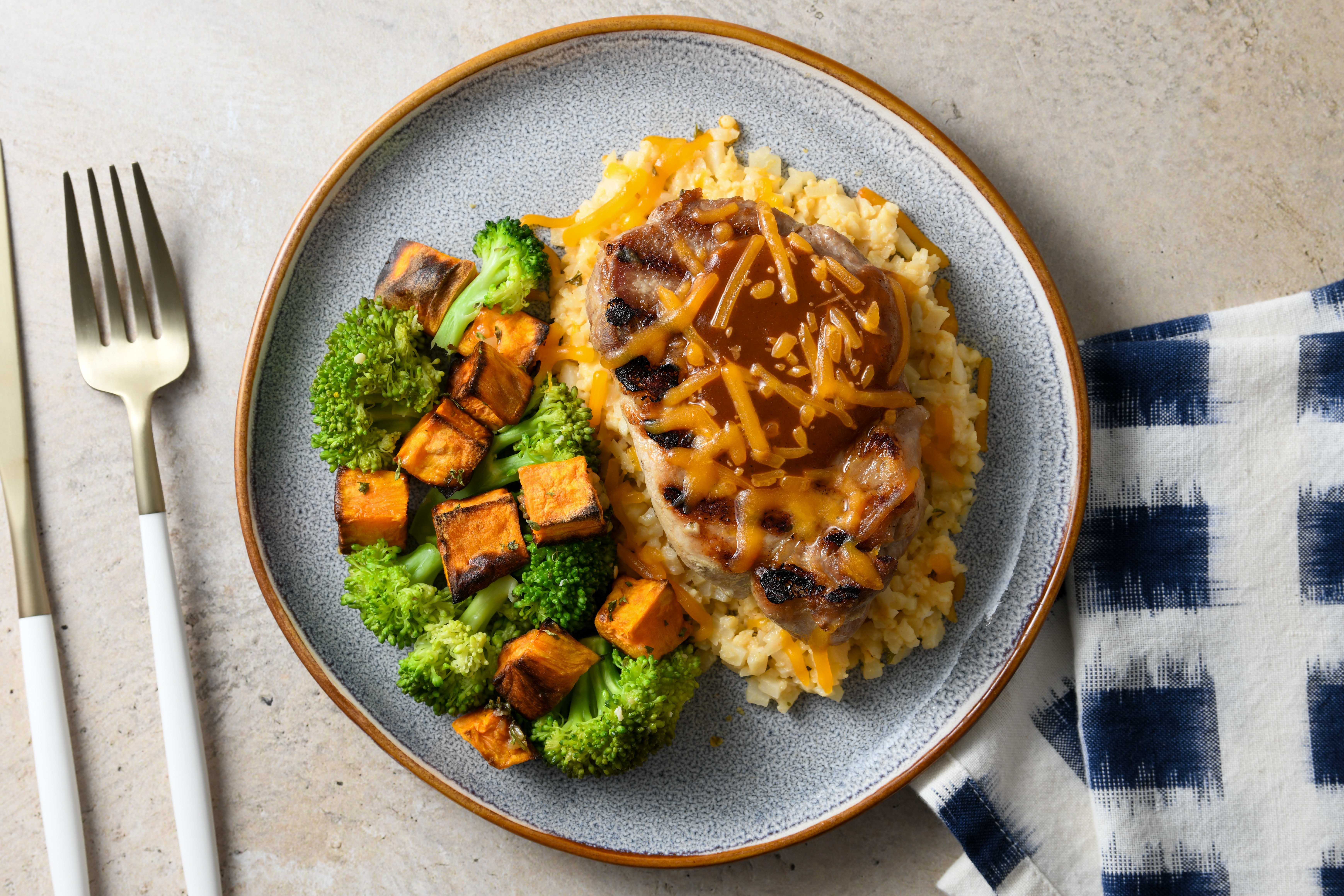 Cheddar BBQ Pork Chop Recipe - Tempo