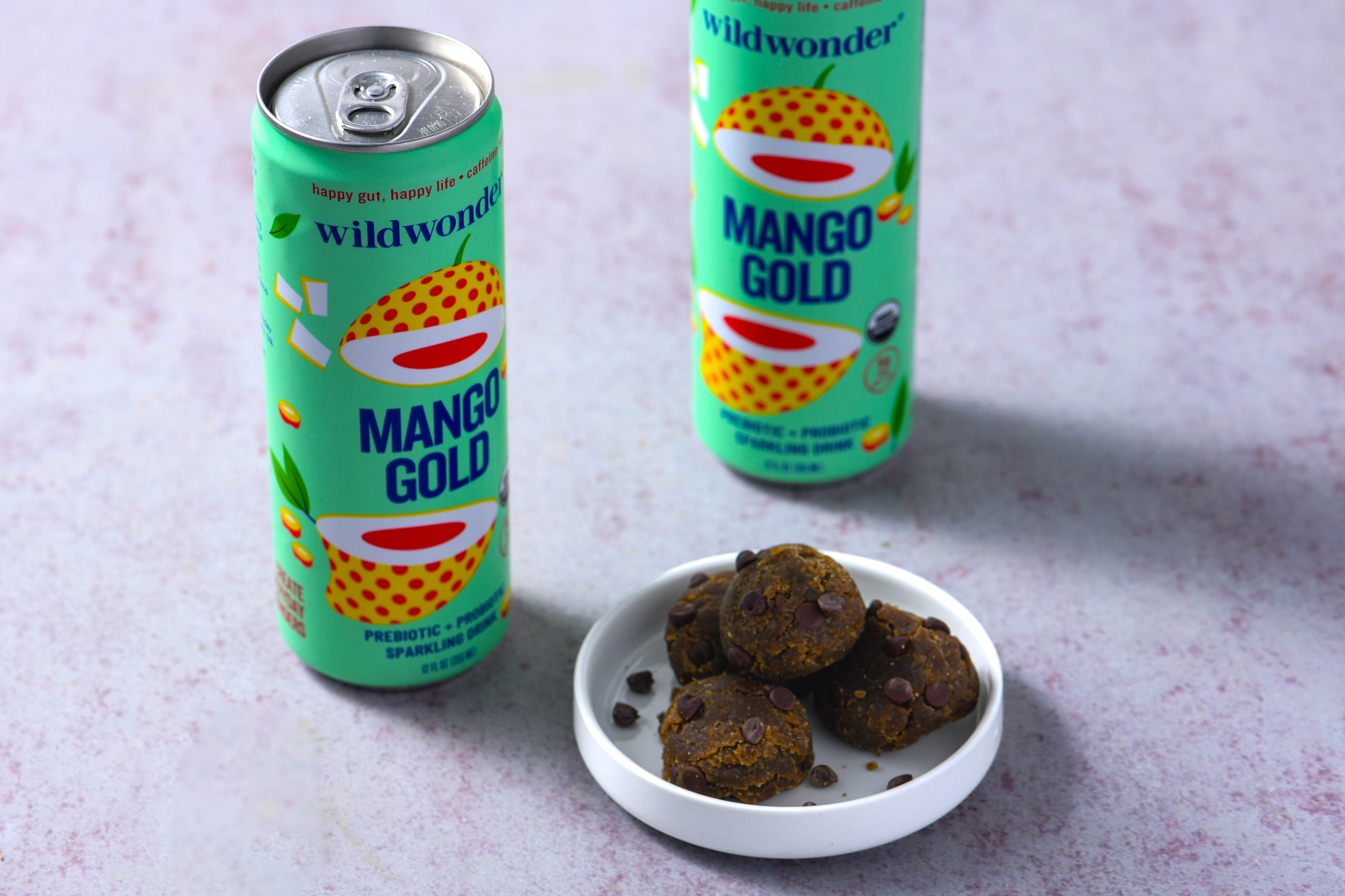 Sparkling Mango Gold & Peanut Butter and Chocolate Chip Energy Bites ...
