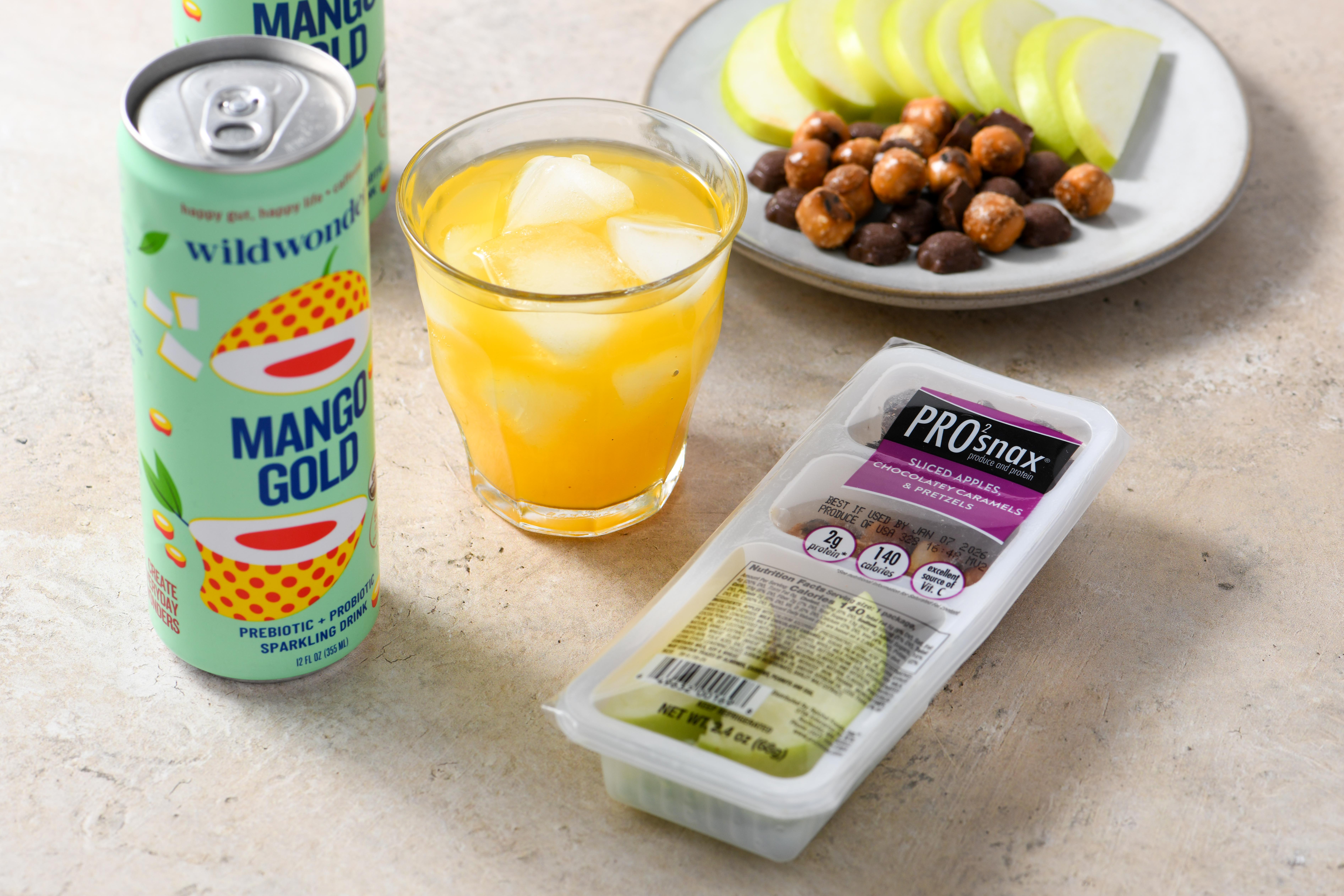 Sparkling Mango Gold & Apples, Chocolatey Caramels & Pretzels Snack ...