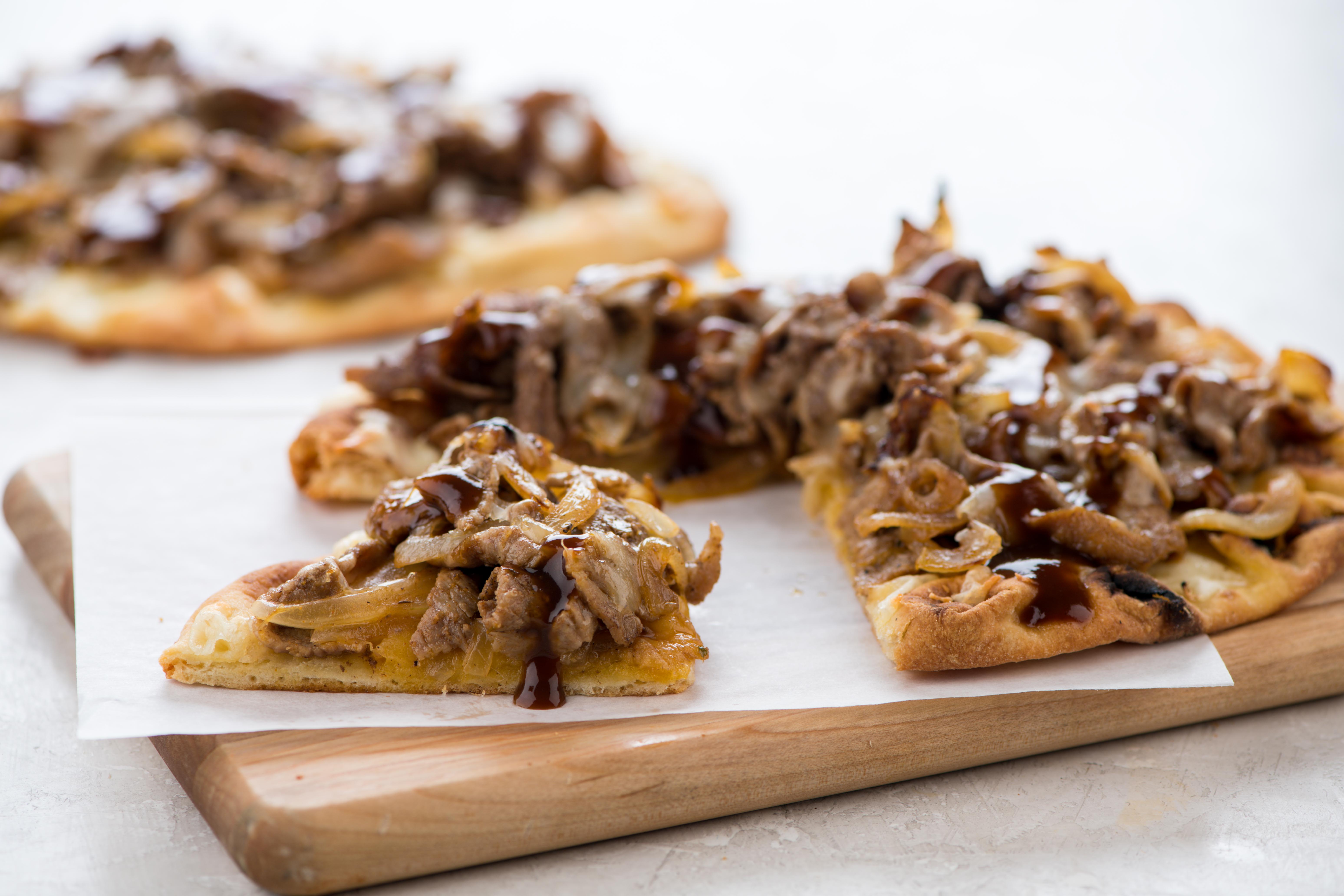 French Dip Steak Flatbread Recipe - Home Chef