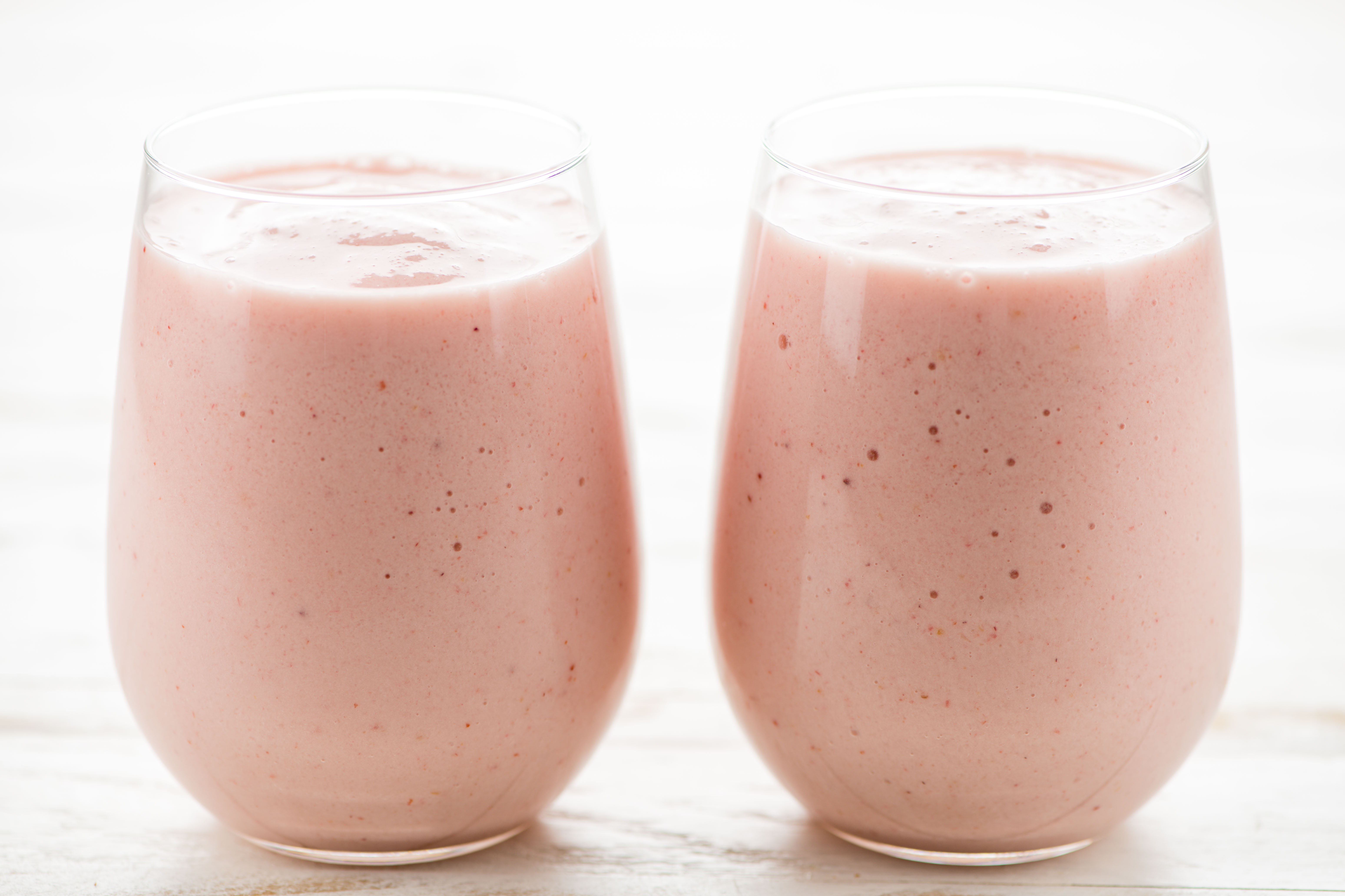 Strawberry Yuzu Smoothie Recipe - Home Chef