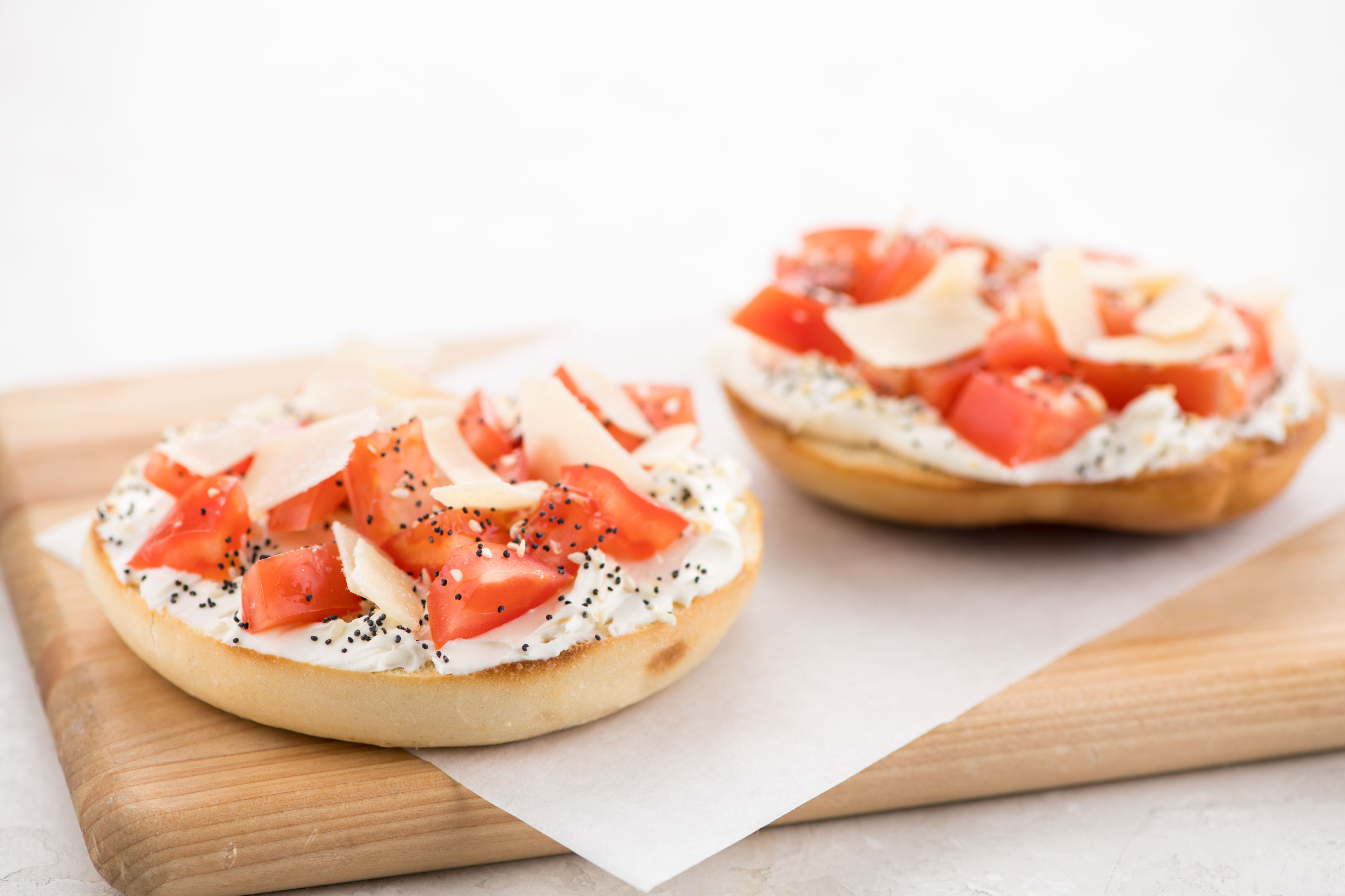 Tomato and Parmesan Bagel with Everything Seasoning Recipe - Home Chef